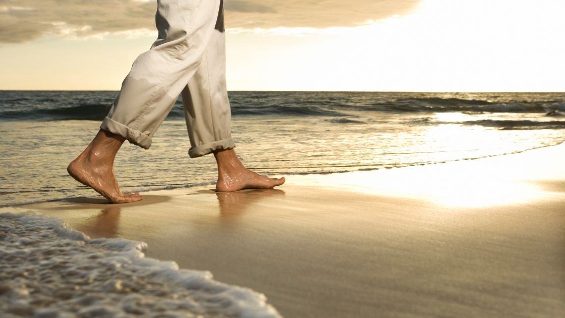 5 Things to Do Right Now to Uplift Your Mood Instantly- BigBrainCoach